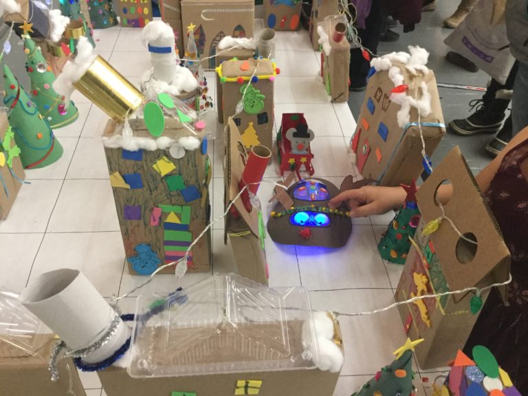 Abeille Bee-Bot et Blue-Bot – RECIT CSSHBO